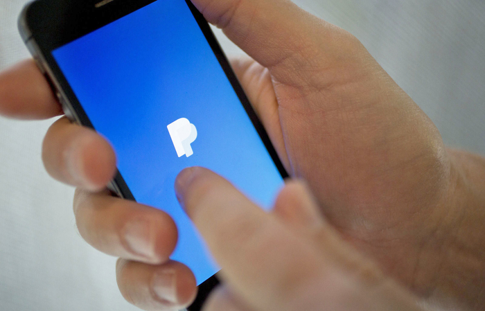 PayPal, Instant Transfer 서비스 출시 - 로아AI