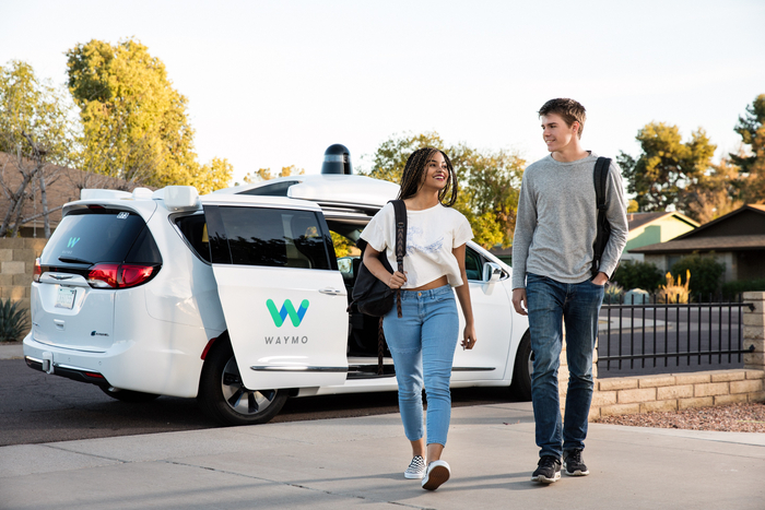 Waymo, 피닉스 지역 대중교통 당국인 Valley Metro와 파트너십 체결 - 로아AI
