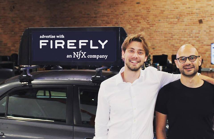 승차공유 차량 광고 스타트업 Firefly, 2,100만 달러 투자 유치 - 로아AI